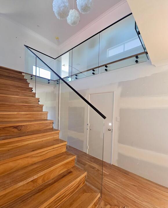 12 Glass Staircase Balustrade Ideas for 2026 Where Solid Railings ...