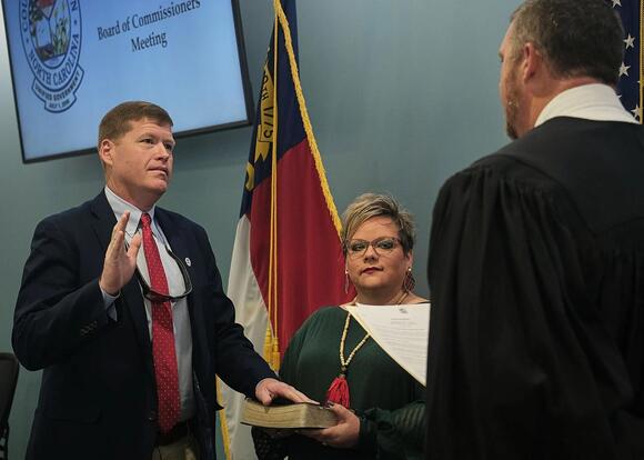 New commissioner Banks takes seat in Camden; High, White join school ...