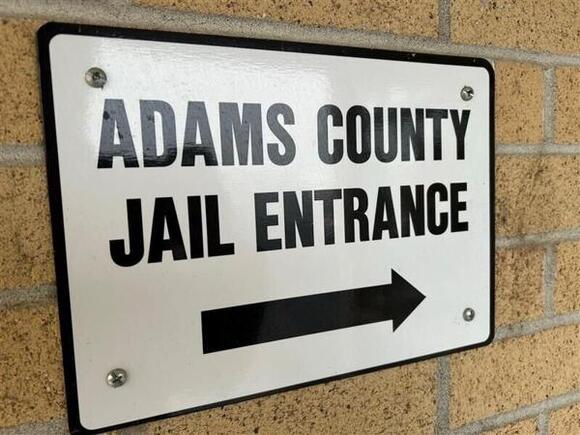 Othello man facing domestic violence charge after crash that killed 3 ...