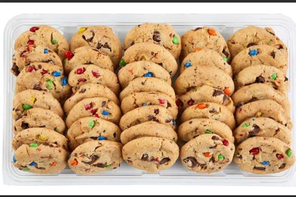 Sam’s Club launches $1.58 holiday sundae NJ shoppers love - NewsBreak