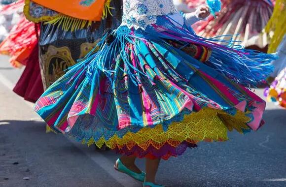 Small US Towns With Iconic Street Festivals - NewsBreak