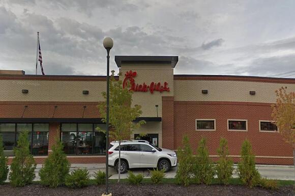 First Shake Shack in Maine Likely Part of Turnpike Service Plaza ...