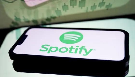Rapper RBX Files Lawsuit Against Spotify, Alleging Faked Drake Streams ...