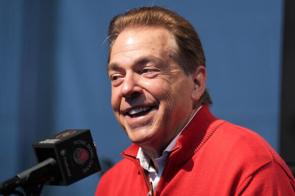 WATCH: Alabama reveals Saban Field sign outside Bryant-Denny Stadium