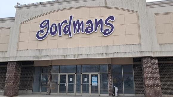 Label Shopper Announces Temporary 'Closure' In North Adams - NewsBreak