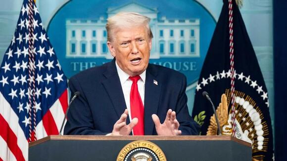 Trump V J.D. Vance? White House Shuts Down Rumors Prez and Veep Are ...