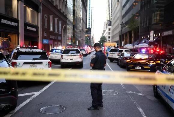 NYC Gunman Left Note Citing Football, CTE In Fatal Shooting - NewsBreak