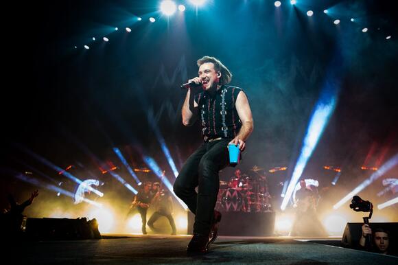 Morgan Wallen Caught On Camera Snatching Fan’s Phone From a Security ...