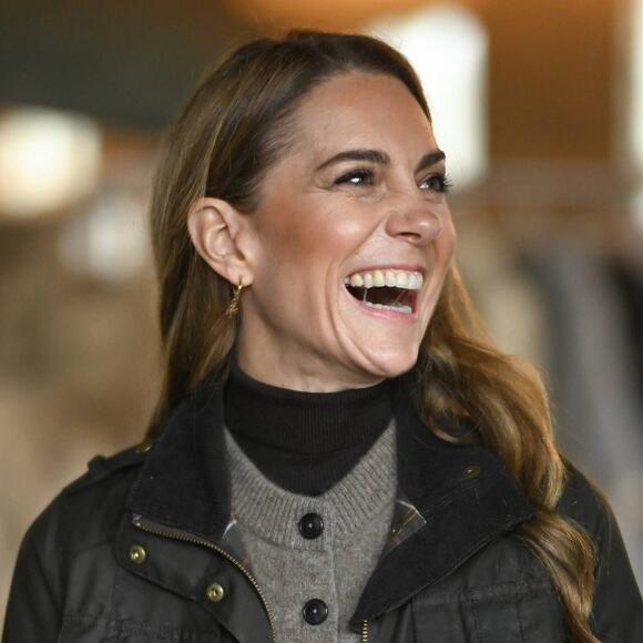 The Quiet Reason Kate Middleton Sent Flowers to Hospital Patients – and ...