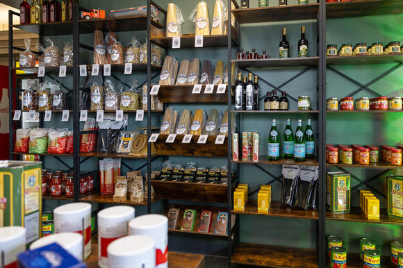 Authentic Italian Deli, Donnici’s Sack Lunches and Catering, Opens in ...
