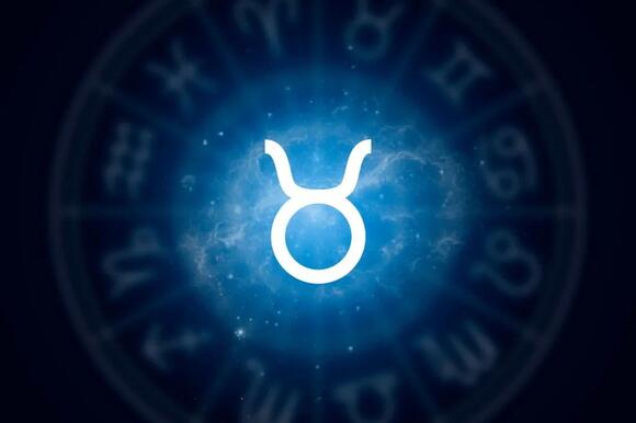 Lucky Skies Ahead: A Rare Alignment Brings Fortune to 5 Zodiac Signs ...