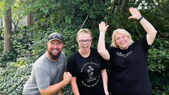 Sister Wives’ Janelle and Daughter Madison Brown Announce New Flower ...