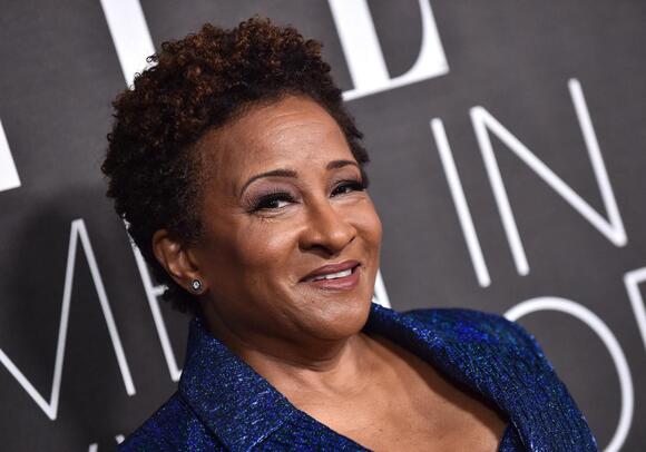 Wanda Sykes slams MAGA comedian after Kevin Hart’s roast - NewsBreak