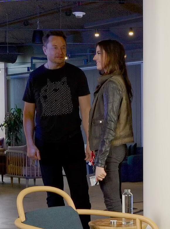 Elon Musk's shocking messages to 'baby mama' Ashley St. Clair revealed ...