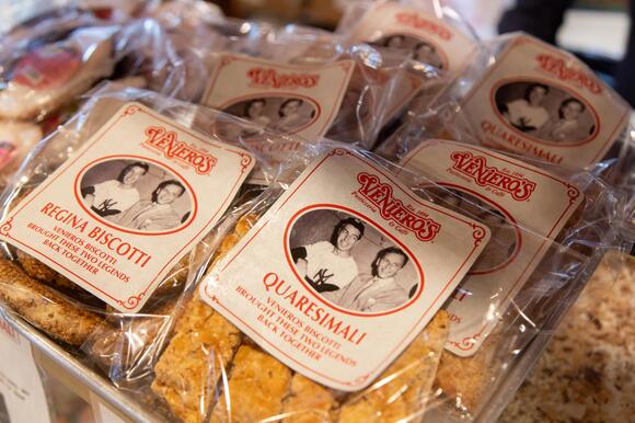 Legendary NYC pastry shop Veniero’s celebrates 130th anniversary with ...