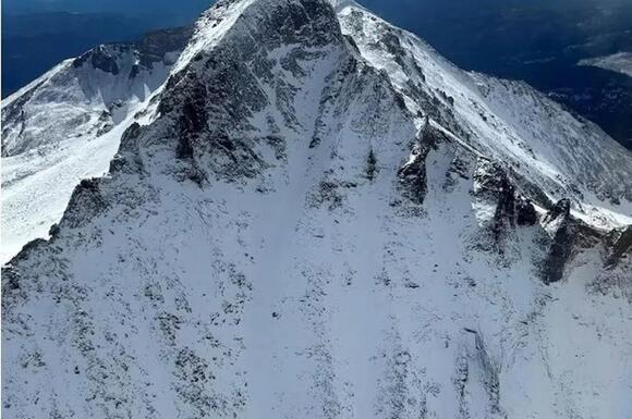 Hiker, 23, missing after texting friend he had reached top of mountain ...