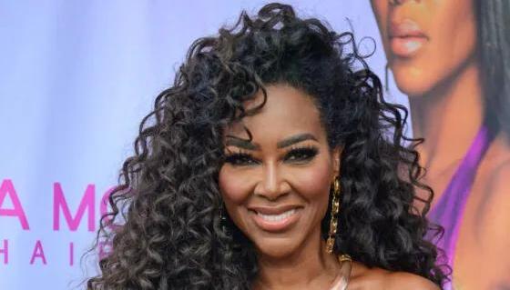 Kenya Moore Sets The Record Straight On Alleged $80K Debt For Hair Spa ...