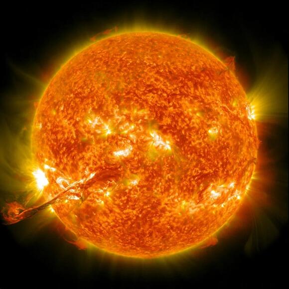 What the Sun’s Recent Flares Reveal About Space Weather - NewsBreak