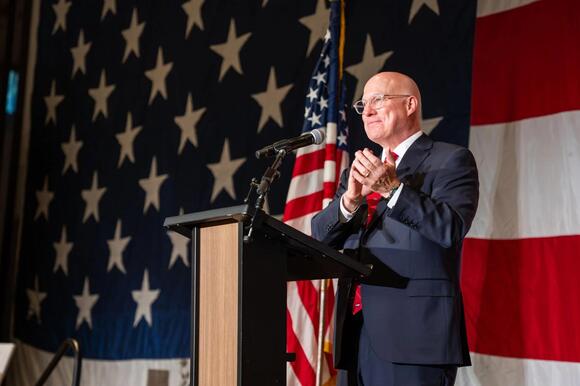 Home Depot CEO named 2025 Patriot of the Year at veterans event - NewsBreak