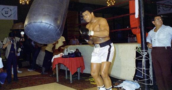 EXCLUSIVE: Muhammad Ali's Tragic Last Days Revealed — How Boxing Hero ...