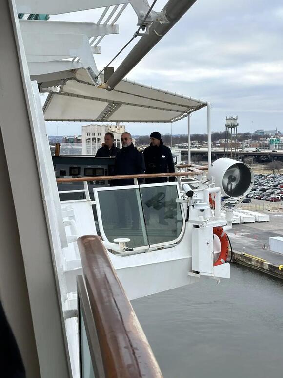 Should you sleep with the balcony door open on a cruise ship? - NewsBreak