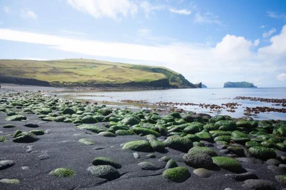 20 Forbidden Islands Where Tourists Are Banned but Still Try to Visit ...