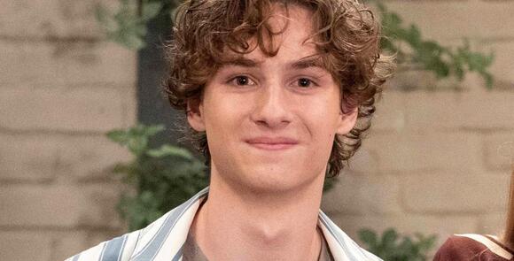 Finn Carr Shares Sweet Message to GH Co-Star After Powerful Scenes ...