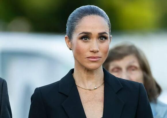 Social Media Users Accuse Meghan Markle Of Being A 'Fraud' As She ...