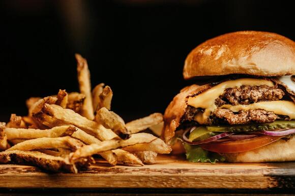 This Massachusetts Burger Joint Serves Best Burger & Fries in MA ...