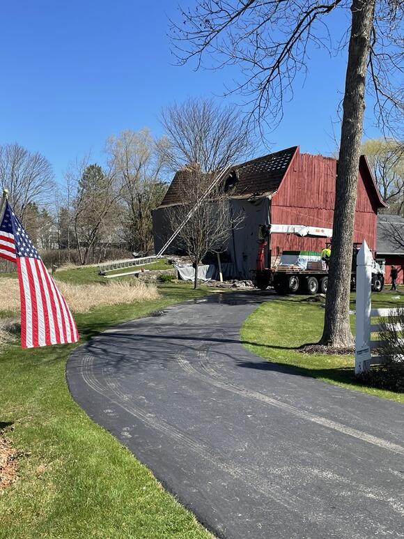 Seven injured in barn roof collapse in Mequon - NewsBreak
