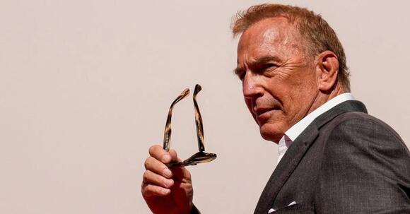 Kevin Costner, 70, 'Casually' Dating Director Kelly Noonan Gores, 46 ...