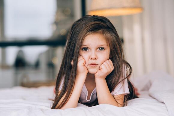8 Ugly Ways Family Favoritism Destroys Sibling Bonds - NewsBreak