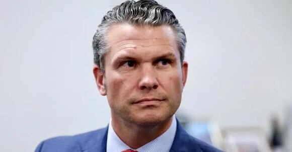 'He was drunk when he posted this': Observers ridicule Pete Hegseth for ...