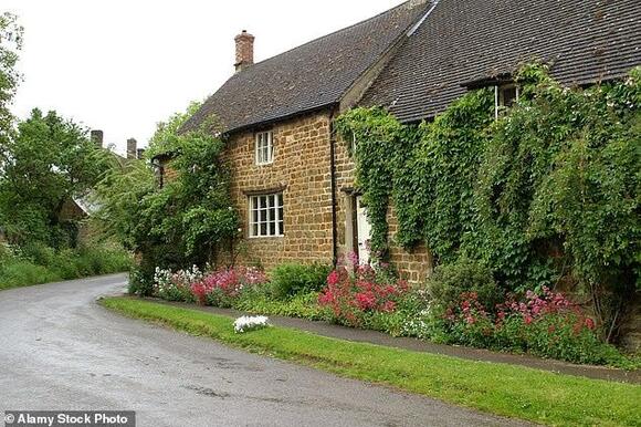 Beyonce and husband Jay Z are 'set to splash out on a spectacular rural ...
