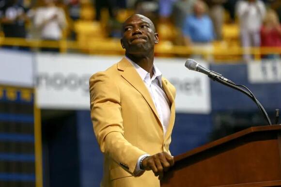 Terrell Owens Announces New Career Move After Sending Clear ...