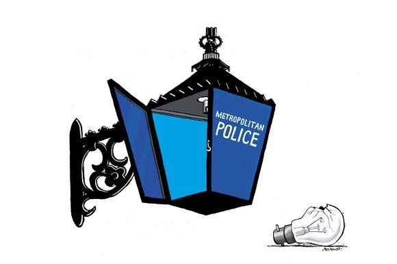 Fury as Metropolitan Police to close half its police station front ...