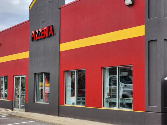 New Parkway Pizza Place To Hold Grand Opening - NewsBreak