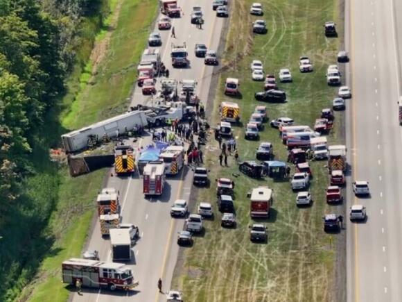 Driver facing manslaughter charges in deadly tour bus crash on I-90 in ...