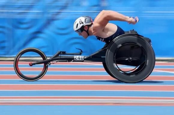 Who is Fabienne Andre? Meet the Paralympic wheelchair racer with two ...