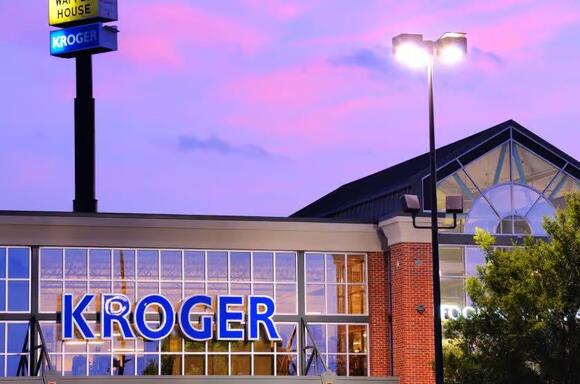 7 Grocery Chains Closing Stores in 2026 — Check Your Neighborhood ...