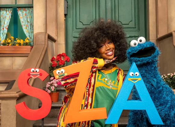 Singing For Something Special: SZA Stops By Sesame Street To Teach Elmo ...