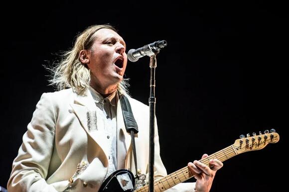 Richard Reed Parry Joins Forces With Dallas Good For New Single “The ...