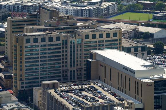 Ex-Fulton County Jail detainee alleges hands, legs amputated after ...