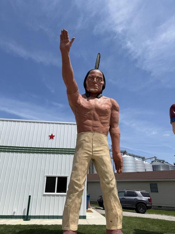 Why These 20-Foot Giants Are Among Route 66’s Most Beloved Attractions ...