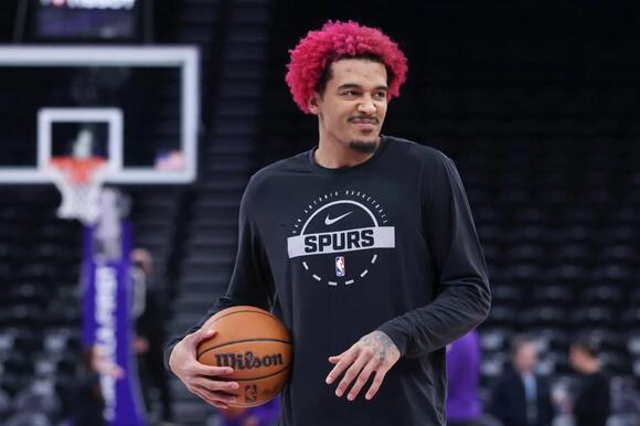 Spurs cut ties with forward Jeremy Sochan after trade talks fall short ...