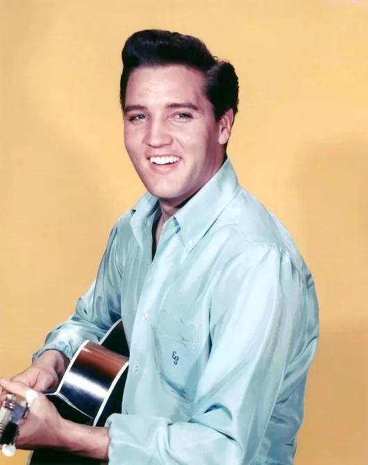 ‘The Voice’ Contestant Reveals Surprising Family Connection To Elvis ...