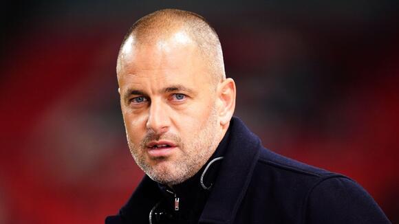 England: Cole hails ‘brave’ Tuchel for ‘not bending for the media ...