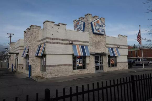 Costco Rolls Out New Perk For Credit Card Holders In Minnesota - NewsBreak