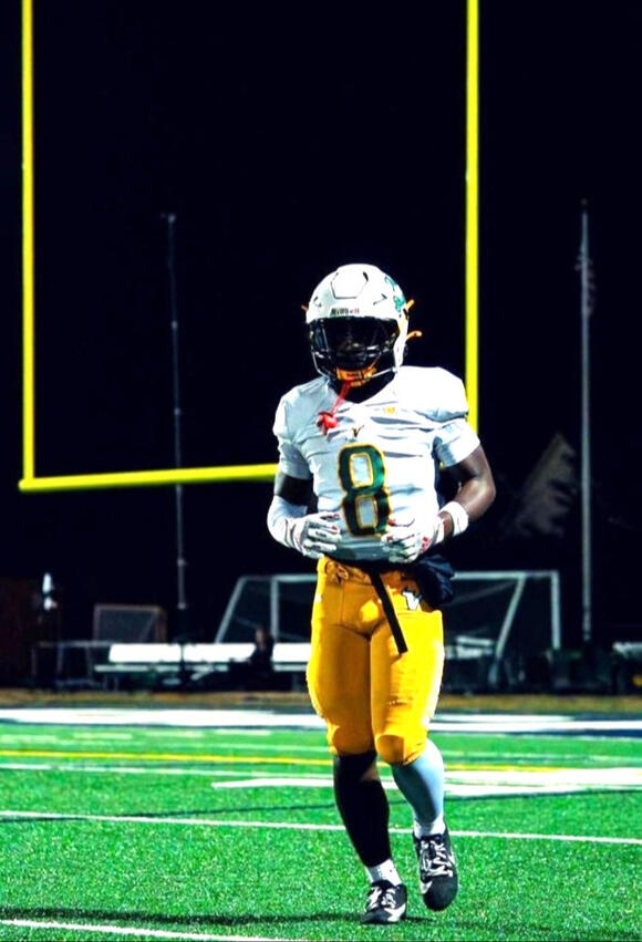 Woodbridge Senior Jadan Taylor Steps Into Lead Back Role After Years of ...