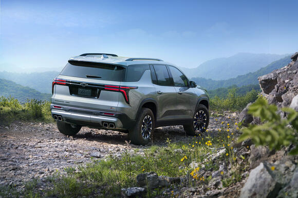 2026 Chevrolet Traverse Invoice Pricing: How to Pay Below Sticker on ...
